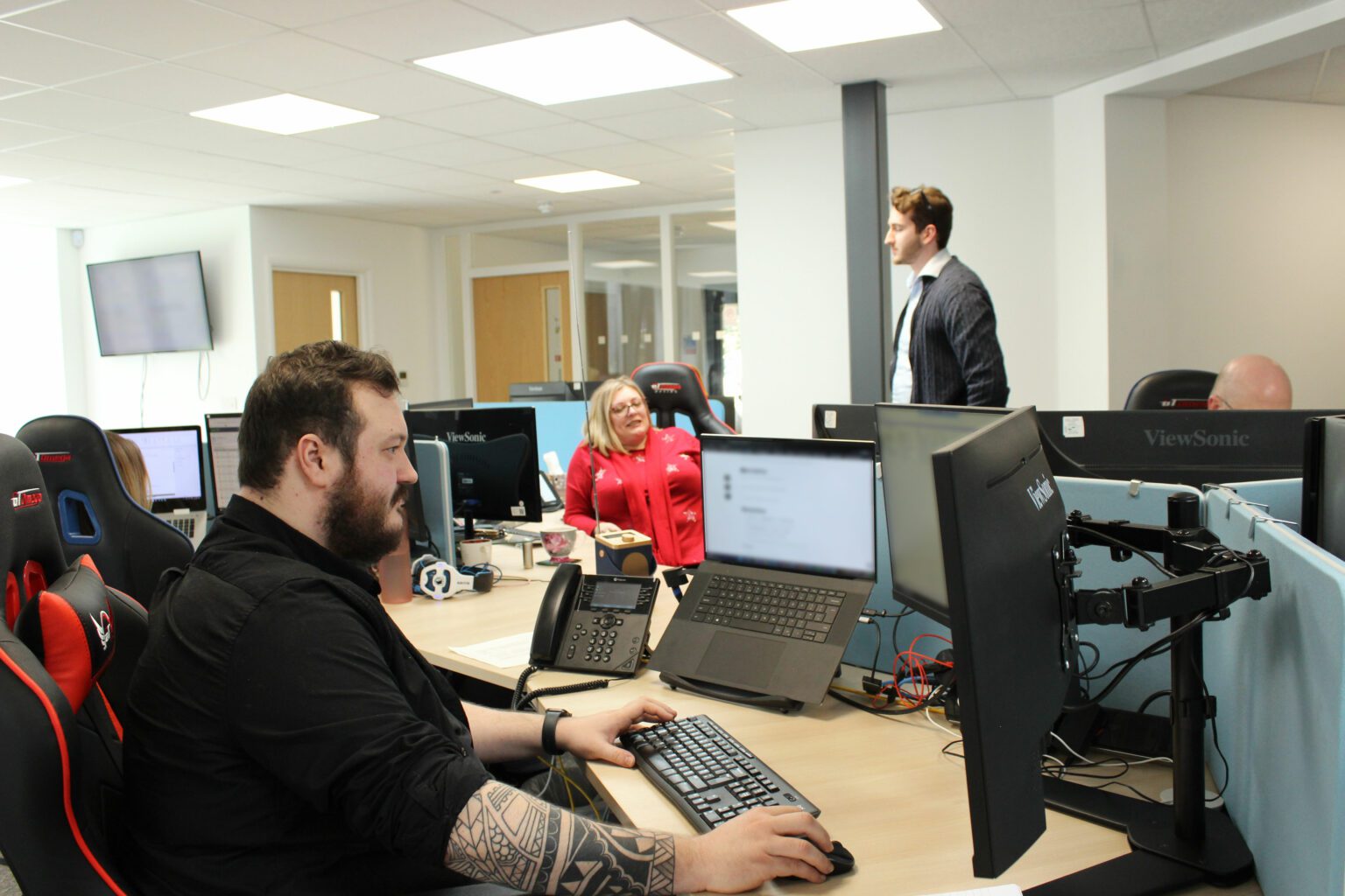 Contact Us - CIM Software